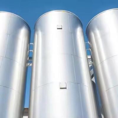 China 10m3 Vertical Cryogenic Liquid Oxygen Storage Tank 1.6MPa 304 Stainless Steel for sale