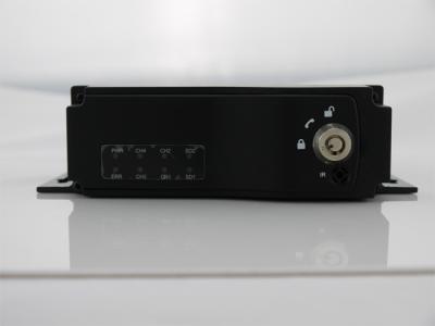 China 4CH Dual o cartão DVR móvel do SD com Wifi G-SENSOR, DVR móvel para veículos à venda