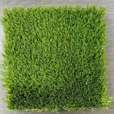 China Verde SBR látex de respaldo 53mm hierba artificial con la mezcla de cuatro colores utilizados para el ocio y la decoración en venta
