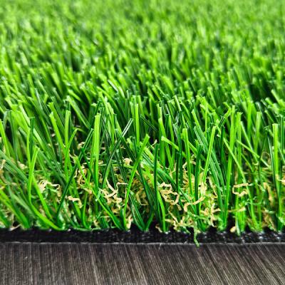 China Zacht aanraking Natuurlijk uiterlijk en langdurig kunstgras geschikt voor het aanleggen van parken en tuinen Te koop