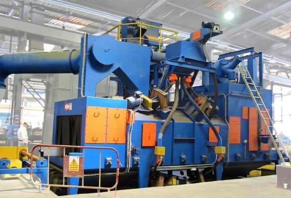 Quality 0.5-4.0m/Min Roller Conveyor Shot Blasting Machine Using Cut Wire Shot Media for sale