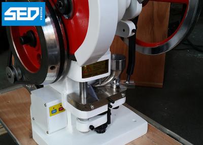 China Laboratory Use Single Punch Tablet Press Equipment For Small Batch Production for sale