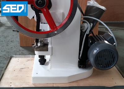 China Laboratory Use Single Punch Tablet Press Equipment For Small Batch Production for sale