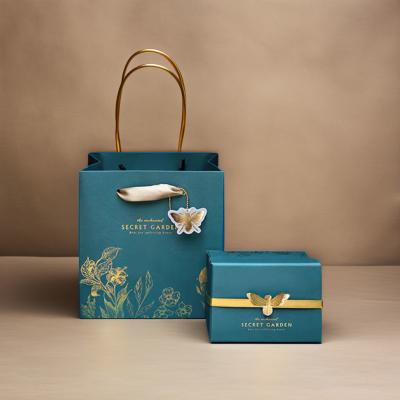 Cina Bottega di gioielleria su misura Borse regalo in carta Bianco Nero Marrone Verde Con manici in vendita