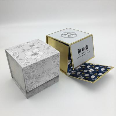 중국 맞춤형 인쇄 손으로 만든 고급 금 단순 플립 피부 관리 빈 종이판 딱딱한 상자 판매용