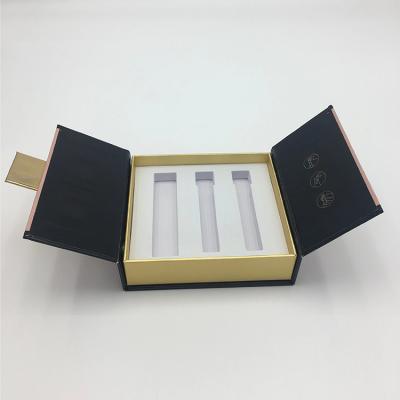 China Custom Luxury Cosmetic Packaging Box with CMYK 4 Color Offset Printing and Recycled Materials for Perfume Bottle Box for sale
