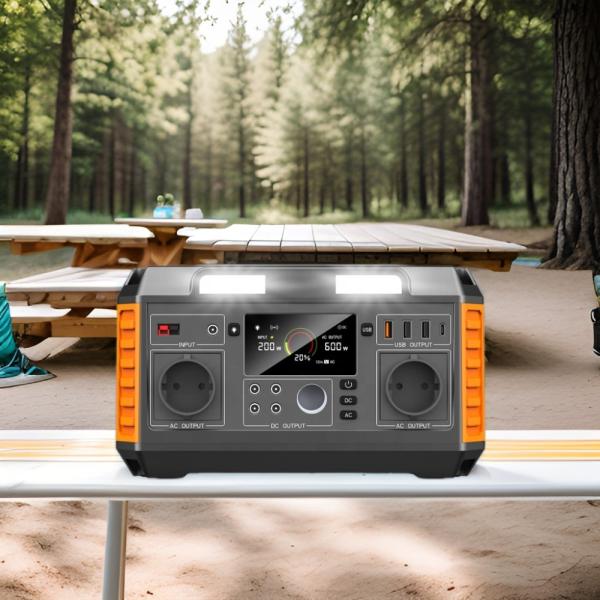 Quality 520WH Lithium Ion Battery Solar Panel Powered Portable Solutions with MPPT for sale