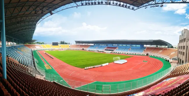 Running track installation with SBR rubber granules