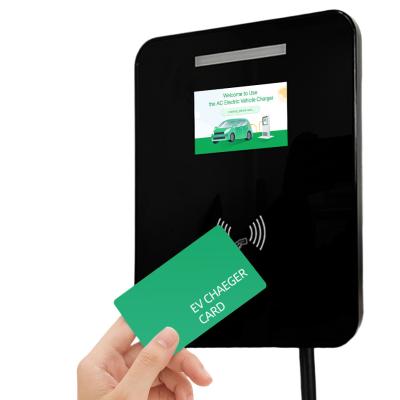 China Silver Wall Mounted EV Charging Station with Type 2 Interface and 5m Cable à venda