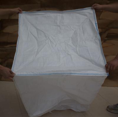 Cina 1Ton Bulk Bags With Liner Top open Bottom flat Cross Corner Loops 90*90*120cm in vendita