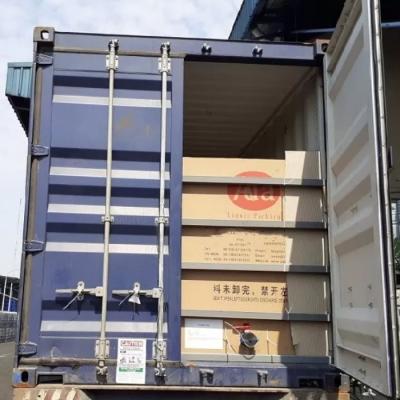Cina 24000 litri borsa flessibile di carico di Flexitank e scaricante superiore di Flexitank per l'olio da tavola dell'olio di mais in vendita
