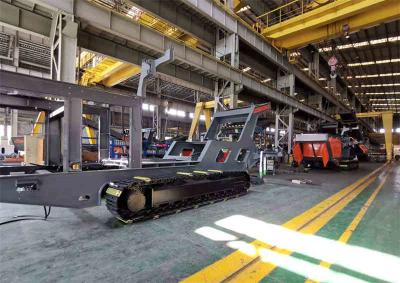 China Triturador móvel do cone da esteira rolante de 300 T/H com tecnologia da laminação à venda