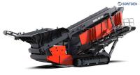 China Crawler Mobile Screen Machine With Three Layer Screen Design for sale