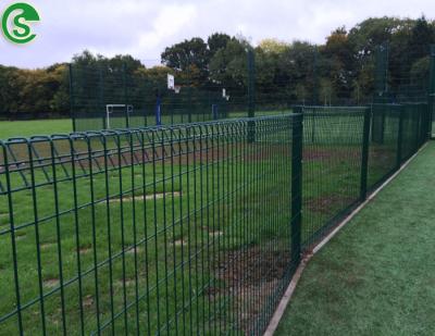 China Welded wire mesh fencing design decoration green vinyl coated roll top fencing for Malaysia for sale