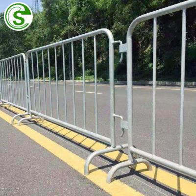 China Traffic management metal fences panels security portable barricades price for sale