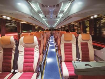 Cina Trasporti pubblici Autobus elettrico 4x4 con 430 CV e standard di emissione Euro 6 in vendita