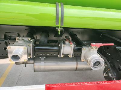 China Dongfeng 4x2 Small Water Tanker Truck 9CBM/9000Liters for Watering and Transporting for sale