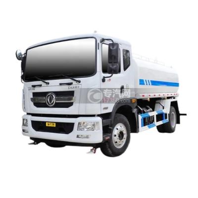 Cina Dongfeng 9,4 litri Cisterna dell'acqua 136Kw Diesel Power Multifunzione Strada Sprinkler in vendita
