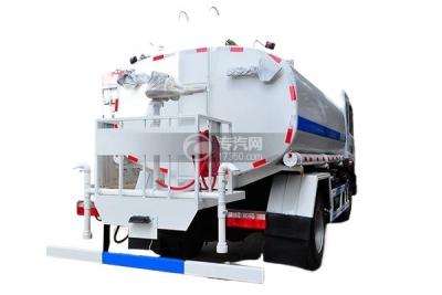 Cina Dongfeng 9,4 litri Cisterna dell'acqua 136Kw Diesel Power Multifunzione Strada Sprinkler in vendita