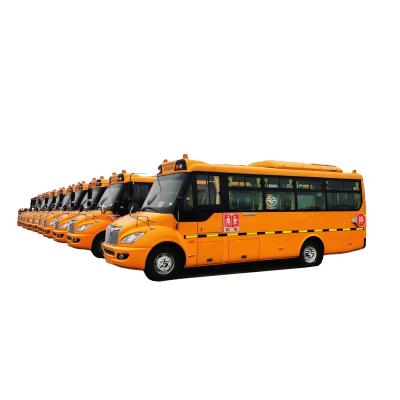 China 135L Oil Tank Volume Customized Model Dongfeng 24-42seats Hubei 80 Used Cars in Japan for sale