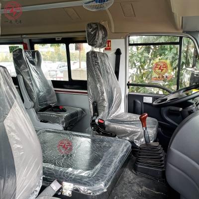 Cina Dongfeng 4x4 Mini Bus Project Veicolo Requisito del cliente per un pullman deserto fuoristrada in vendita