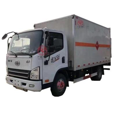 Cina Piccolo camion da carico 89 HP LHD Mini Vans per il carico Diesel Fuel Car con ABS all'interno FAW in vendita