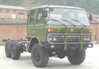 China 5900ml Displacement Dongfeng 6x6 LHD RHD Off-road Cargo Truck with Column Plate Tank Type for sale