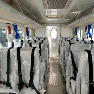 Cina Autobus turistico fuoristrada Dongfeng da 30 posti 4X4/6x6 con tipo di carburante diesel e personalizzazione in vendita