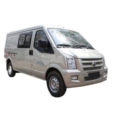 China Benzin aangedreven Dongfeng Mini LHD Medium Van Truck voor uw transportbehoeften Te koop