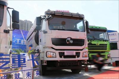 Cina DONGFENG 4x2 EURO 5 Camion miniero Camion a ribaltatore per trasporto pesante e di grande capacità in vendita