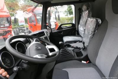 Cina Capacità del motore da 6-8L e coppia massima da 500 a 1000 Nm nel camion da scarico Dongfeng 4X4 personalizzato in vendita