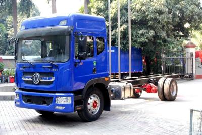 Cina Furgone di carico Dongfeng leggero e resistente per il trasporto personalizzato 4x2 o 4x4 in vendita