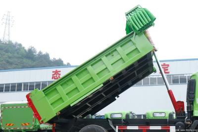 Cina Dongfeng 4x2/4x4/6x6 Dump Truck con 4 cilindri e serbatoio di carico Lunghezza 4,2-5,3 m in vendita