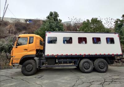 Cina 4x4 Capacità del motore 6 8L Off Road Rvs Motorhome Passenger Bus con accessori di telone in vendita