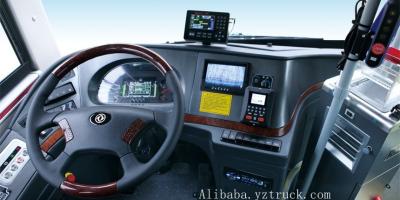 Cina Autobus elettrico con pneumatici 215/75R17.5-14PR e batteria al litio ferro fosfato in città urbana in vendita