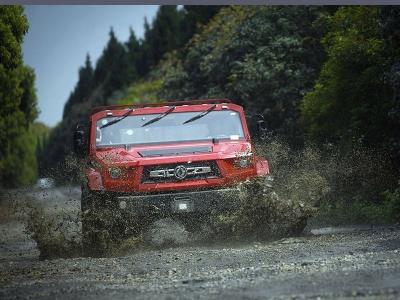 中国 オンフェンショッピングセンター 5MT ディーゼルエンジン アルゴルック 4x4 信頼性の高いパフォーマンス 販売のため