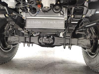 Cina Dongfeng 10 Ton Euro 5 Cami n volquete di sel 4x4 con motore Yuchai e guida a sinistra in vendita