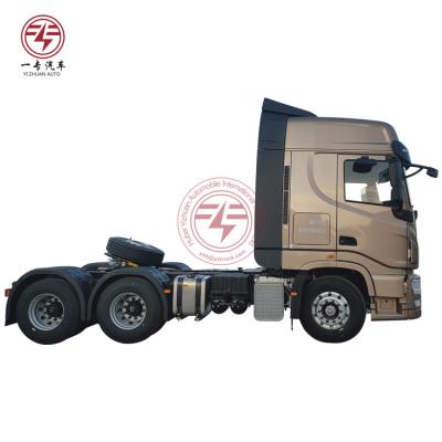 Cina ABS Euro 5 Emissioni 560 hp Motore 6x4 Dongfeng Truck Tractor con capacità di traino di 40 tonnellate in vendita