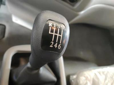 Cina Dongfeng 4x2 230 hp 10T 12T 15T Euro5 camion con pneumatici 9.00R20 16PR in vendita