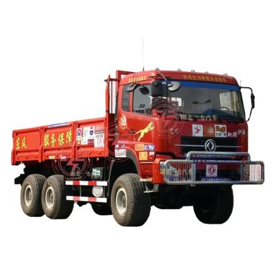 中国 ドンフェン6×6 オフロード トラックで風格で砂漠をドライブ 左手駆動 販売のため