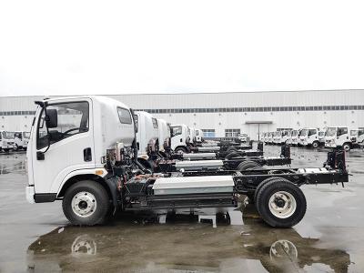China Multifunktioneel EV HEV Auto Chassis Linkssturing Cargo Van voor 4x2 Dongfeng Electric Truck Te koop