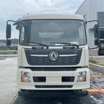 Cina 10/12/15/18 CBM Euro 4 Diesel Cisterna municipale di stoccaggio dell'acqua con 8 ruote in vendita