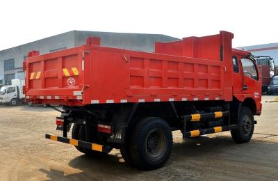 Cina Dongfeng 4x2 7.8cbm retro ribaltamento Dump Truck leggero Veicolo commerciale ABS automatico sinistra in vendita