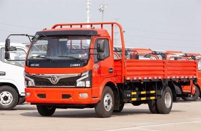 Cina Dongfeng 4X2 Single Cabin Mini Cargo Truck con motore Yuchai e trasmissione manuale in vendita