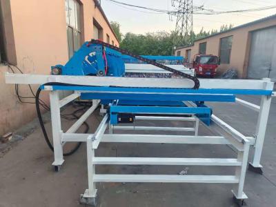 中国 50x200mmの鋼線のセリウムの塀の網の溶接機 販売のため