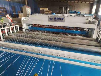 中国 ペットおりのによって溶接機を自動車に乗る4.0kw穴のサイズ25.4*25.4mmが金網 販売のため