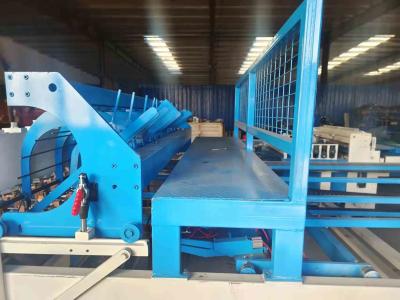 China PLC da largura 2m que reforça a tração de Mesh Welding Machine Pneumatic Hook à venda