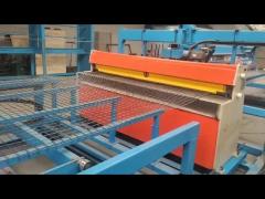Mesh Length 6m vira a cerca Mesh Welding Machine Fast Speed