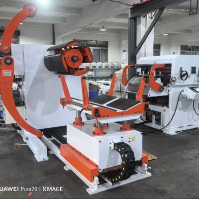 China Automatic Sheet Feeder Machine Electric Straightening Adjustment 22M/Min with 9 Leveling Hoops for sale