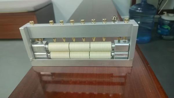 Quality Double-Sided Oil Feeder Lubricator, Automatic Punch Press Matching Lubrication for sale